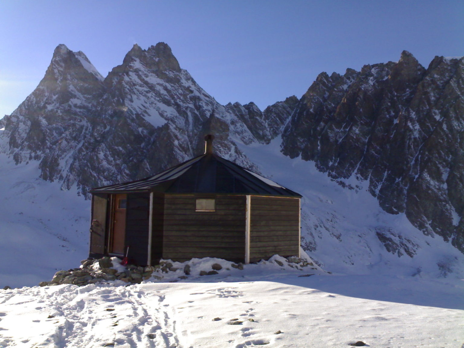 Cabane Bertol – Accès & courses – Bertol – CAS Neuchâtel